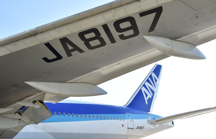 151225_0633_777_ana-720