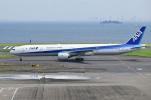 就航24年の500席機、国内線復活 特集・ANA 777-300運航再開