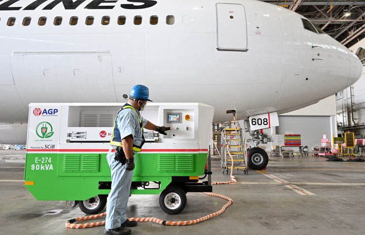 AGP、バッテリーGPUで航空機に電力供給 ディーゼル置き換えCO2削減