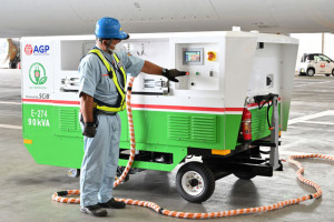 AGP、バッテリーGPUで航空機に電力供給 ディーゼル置き換えCO2削減