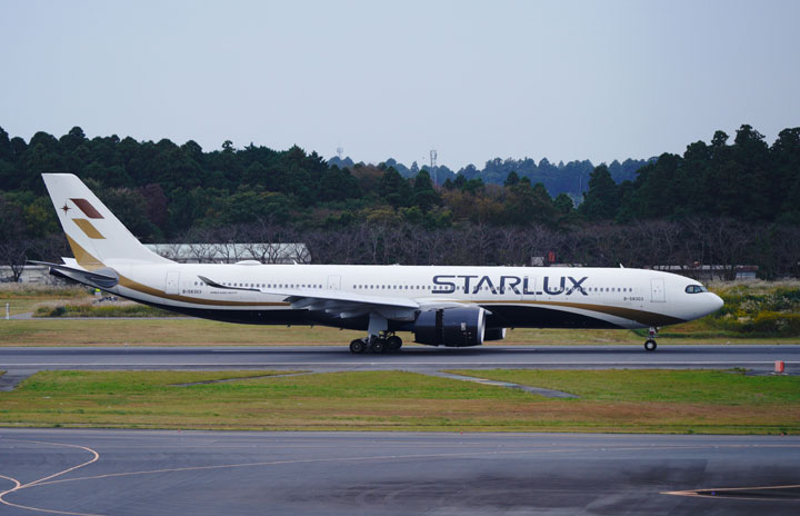 221101_ra5678_A330neo_sjx-720