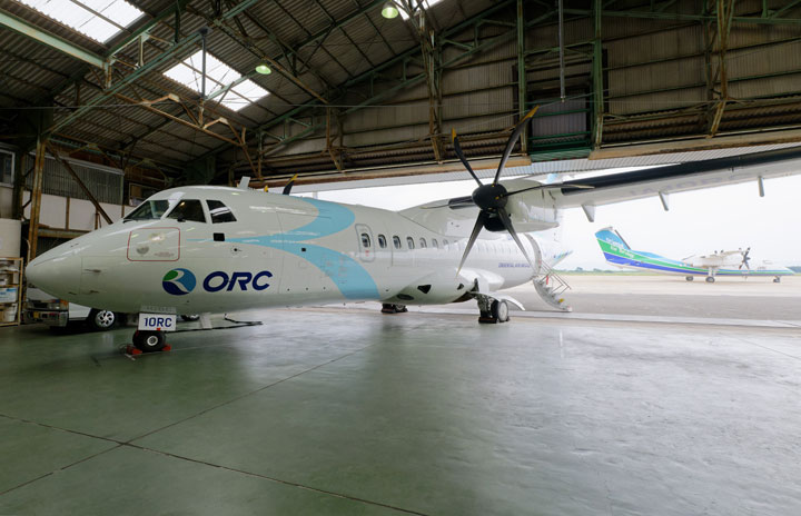 おむつ交換台もある新機材 写真特集・ORC ATR42初号機