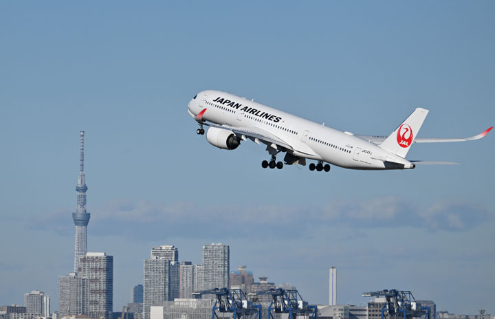 JAL、国内線2回搭乗でUSJ貸切イベント招待 6/27開催