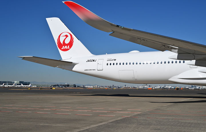 JAL、6-7月サーチャージ引き上げ 欧米往復7万円、ハワイは4.5万円