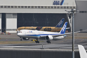 15.6インチ画面搭載のプレミアムクラス 写真特集・ANA 787-10国内線仕様機（1）