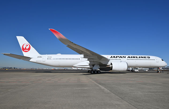JAL、8-9月サーチャージ据え置き 欧米往復7万円、ハワイは4.5万円継続