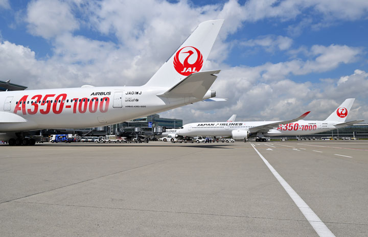 JAL、LINEで国際線搭乗案内 航空業界初「通知メッセージ」活用