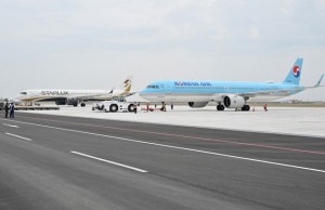 スターラックス航空、神戸にチャーター就航 台北・台中2路線、SAFも導入