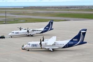 前方席は32インチ 写真特集・トキエア 3号機ATR42