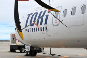 前方席は32インチ 写真特集・トキエア 3号機ATR42